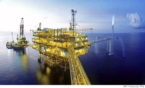 China walks away / San Ramon's Chevron is only bidder for Unocal