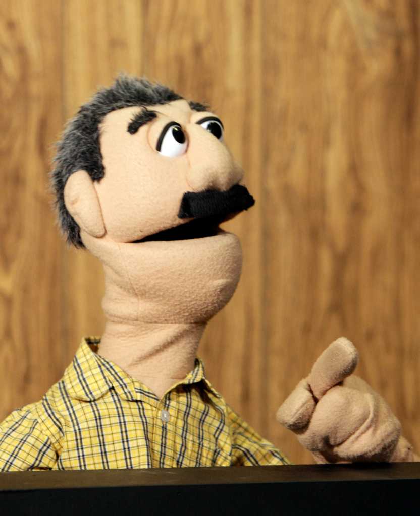 TV station covers Ohio bribery trial with puppets
