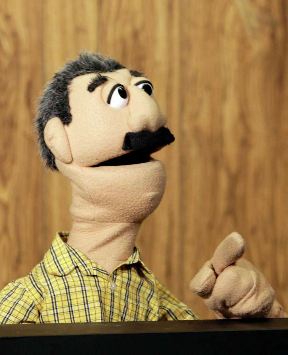 TV station covers Ohio bribery trial with puppets