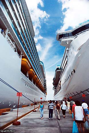 PORTABLE PORT / On Royal Caribbean's newest recreational vehicle, the ...