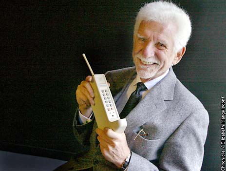 Let 30th anniversary wishes ring / Father of cell phone reflects on how his gadget has grown