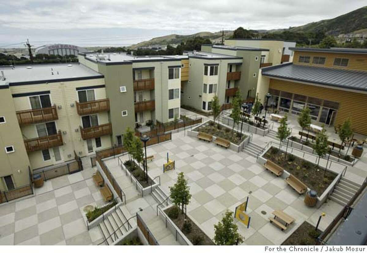 SAN FRANCISCO / Urban design that's smart, practical / Visitacion ...