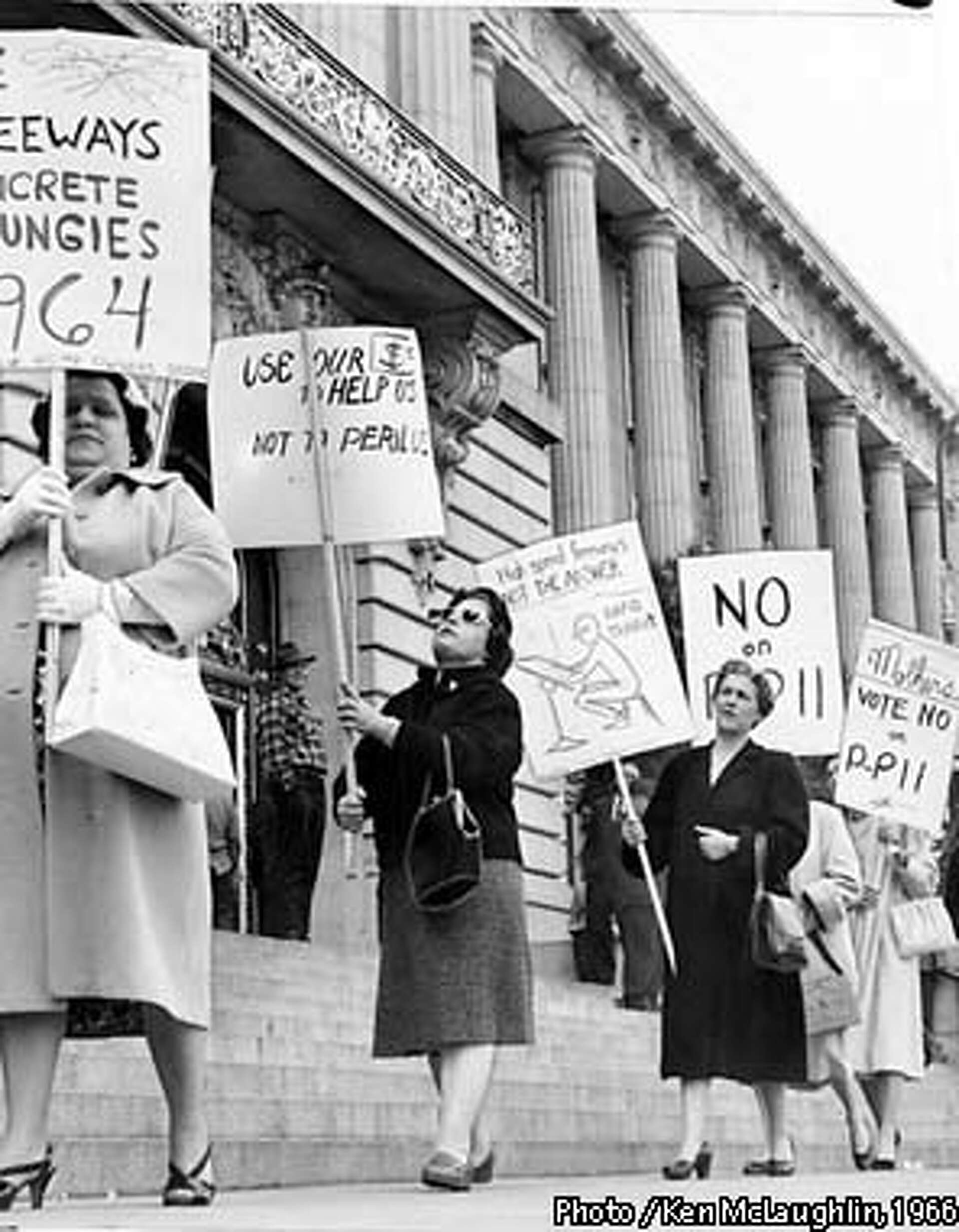 Farewell to freeway / Decades of revolt force Fell Street off-ramp to fall