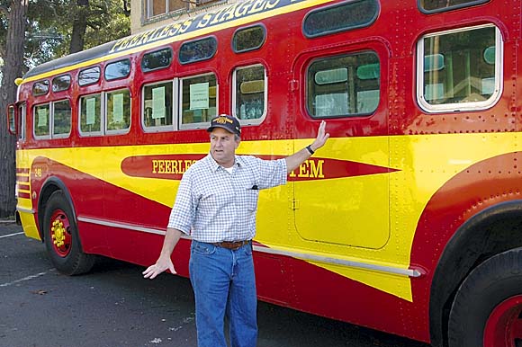 COMMUNITY / Historic buses keep on rolling at Bay Area museum