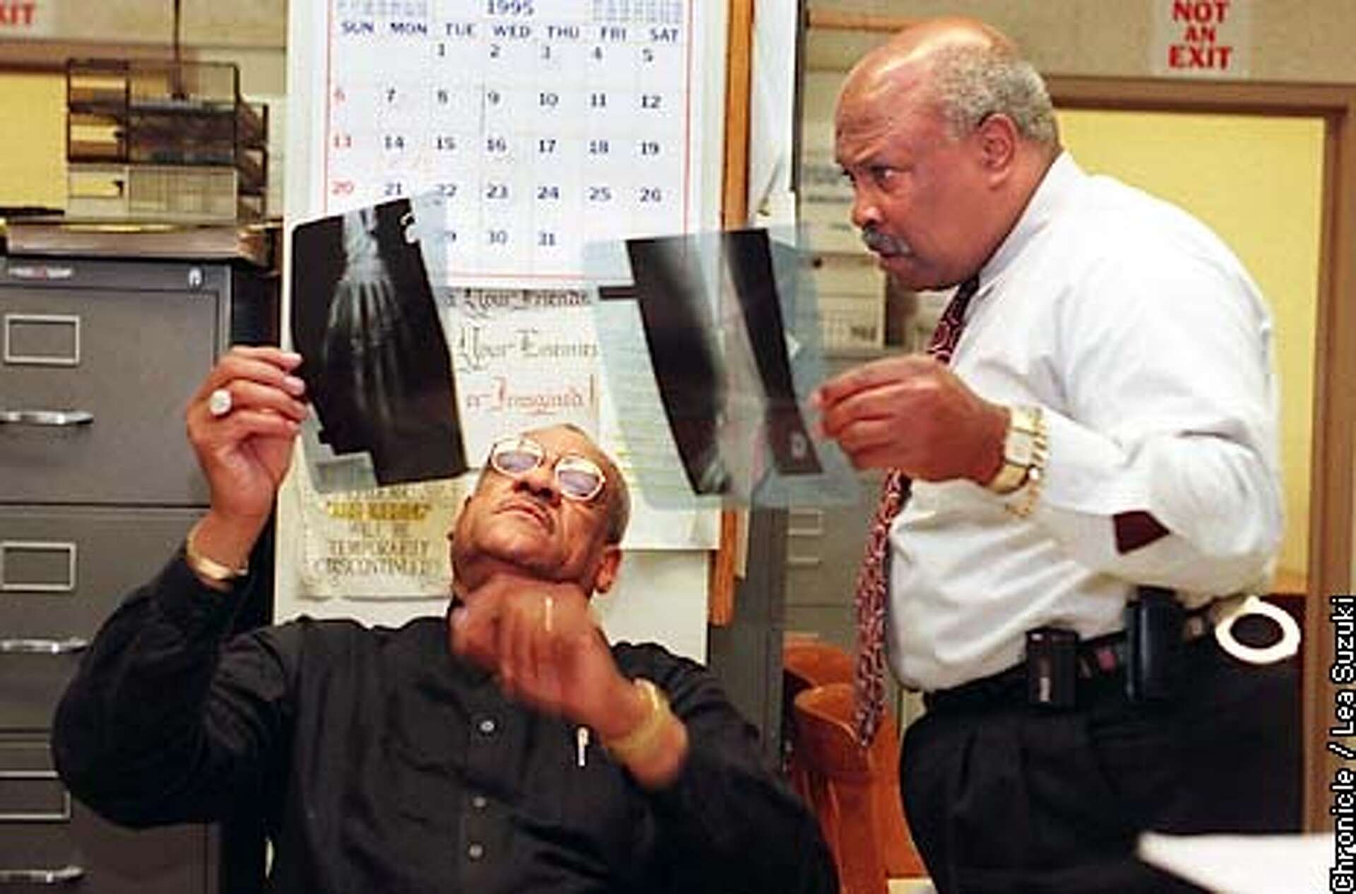 SFPD IN CRISIS / Sanders' conduct in 1990 murder case questioned