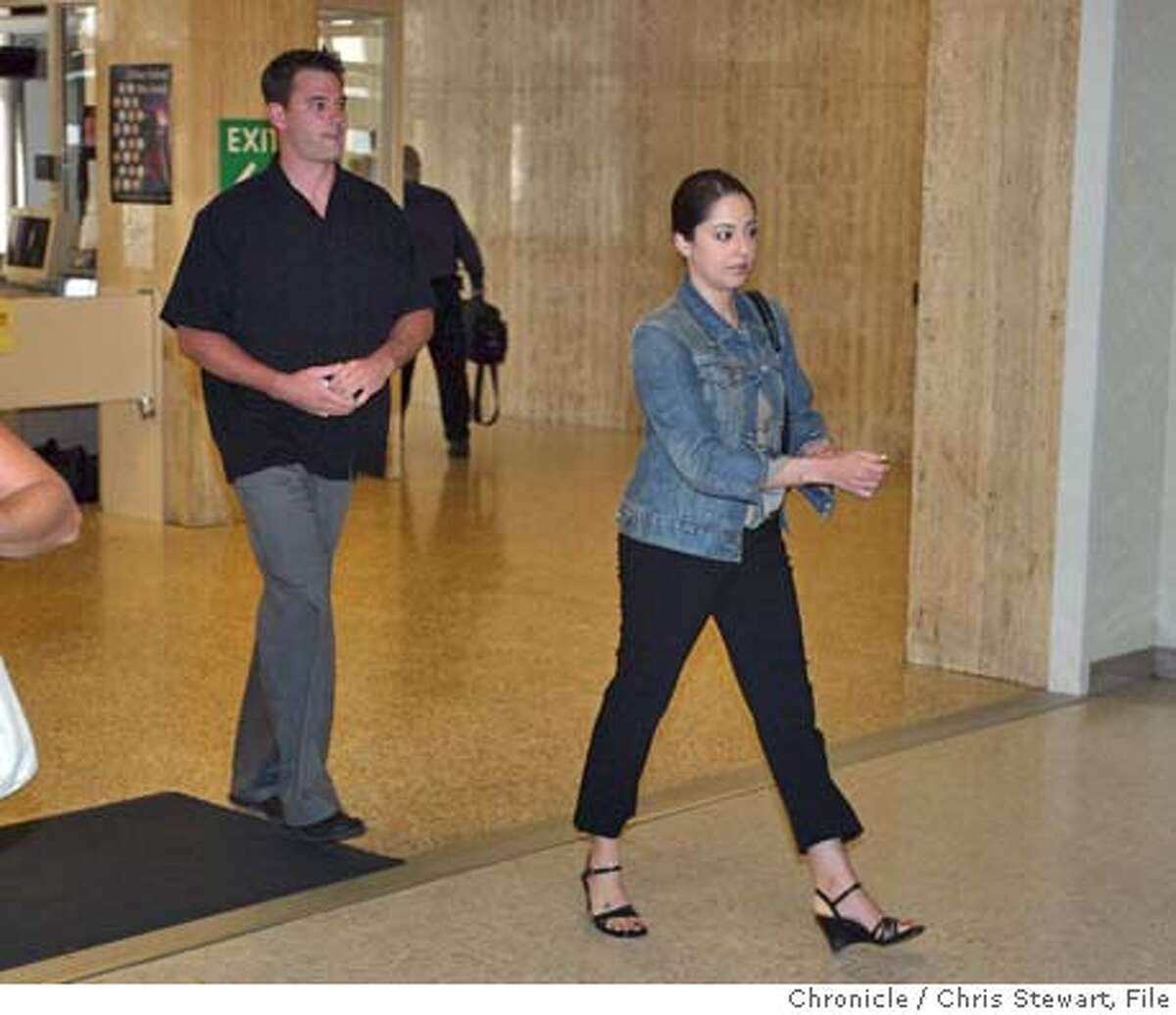 In emotional plea, mother begs jury to let her son live / Laci's mom ...