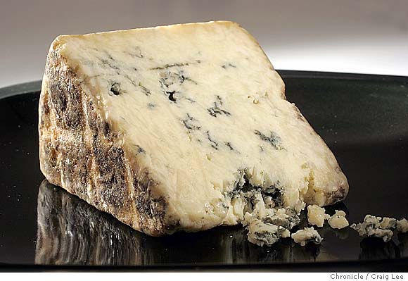 Amish co-op brings blue into its world of black and white