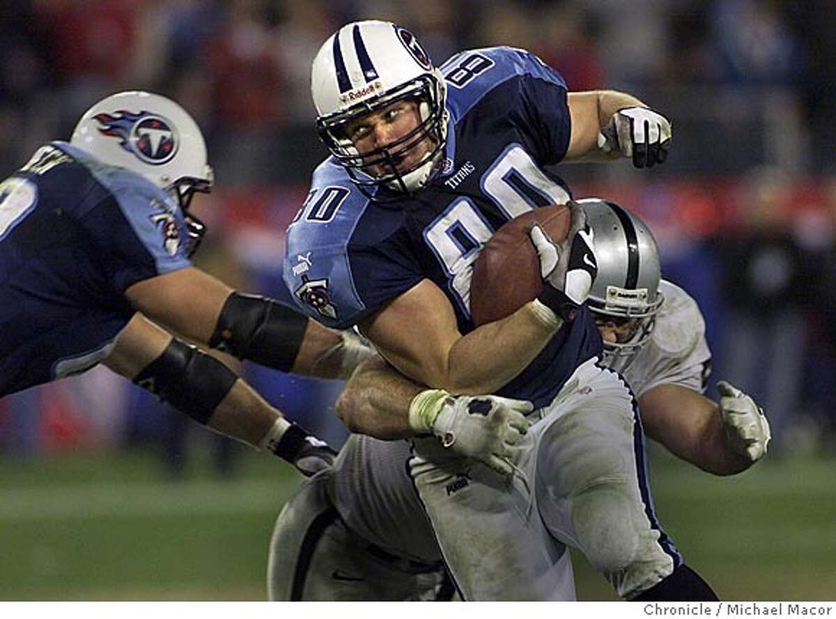 SPORTS / Coach brings NFL experience to El Molino High