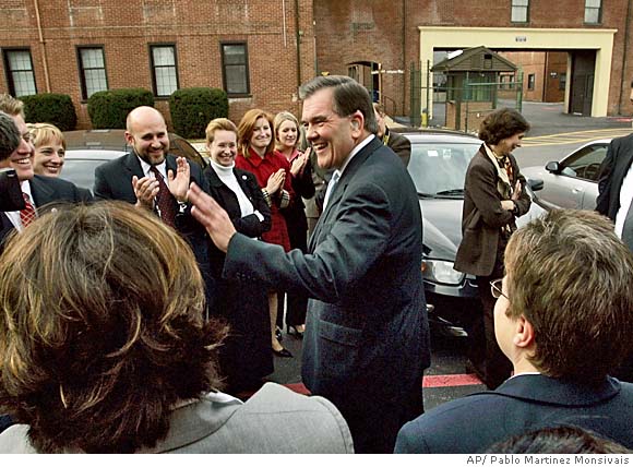 Ridge to quit as top terror fighter / Homeland security chief known for ...