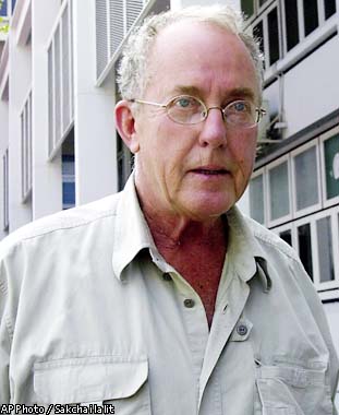 S.F. man jailed on child sex charges / Multimillionaire held in ...