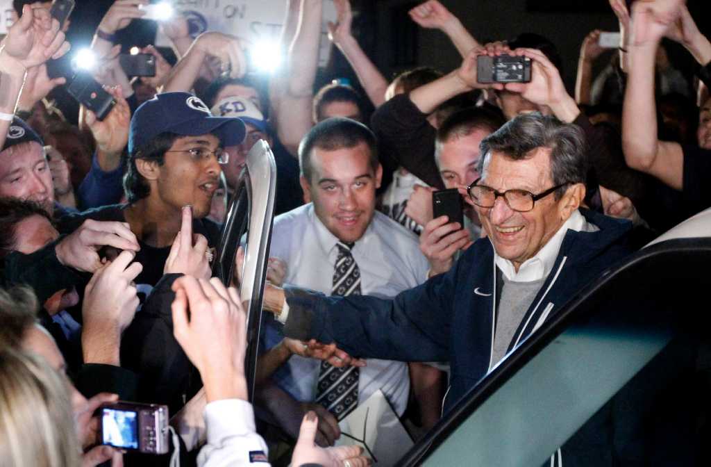 Paterno dies at 85