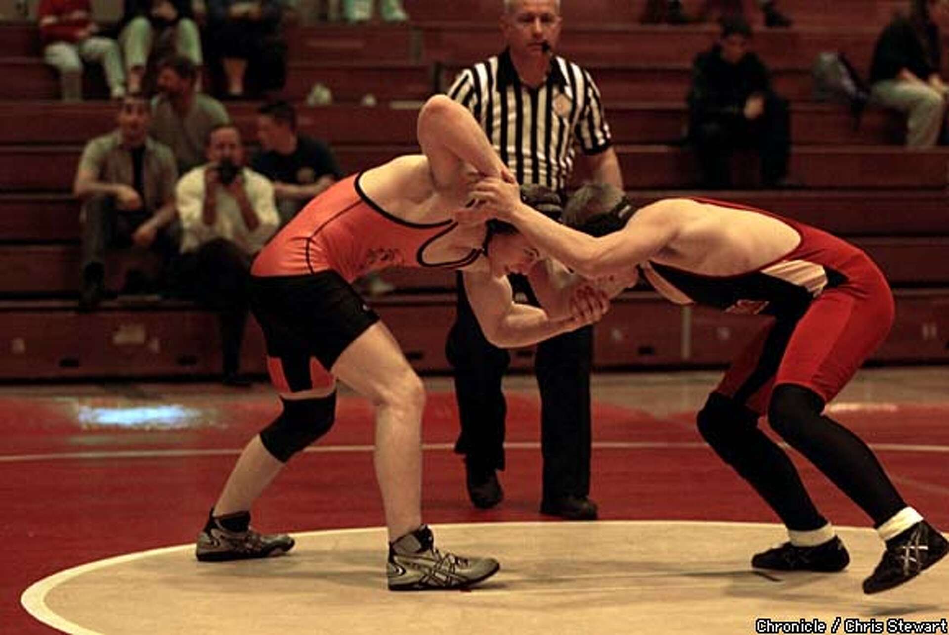 Half Moon Bay's Temko guns for place in state tournament / Wrestler ...