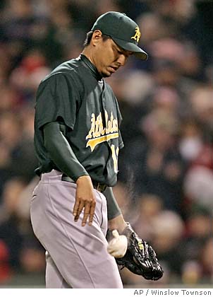 Macha gets his first ejection in A's defeat