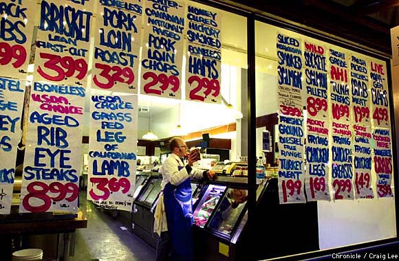 Little shop on the corner / Artisan butchers hand out advice and ...