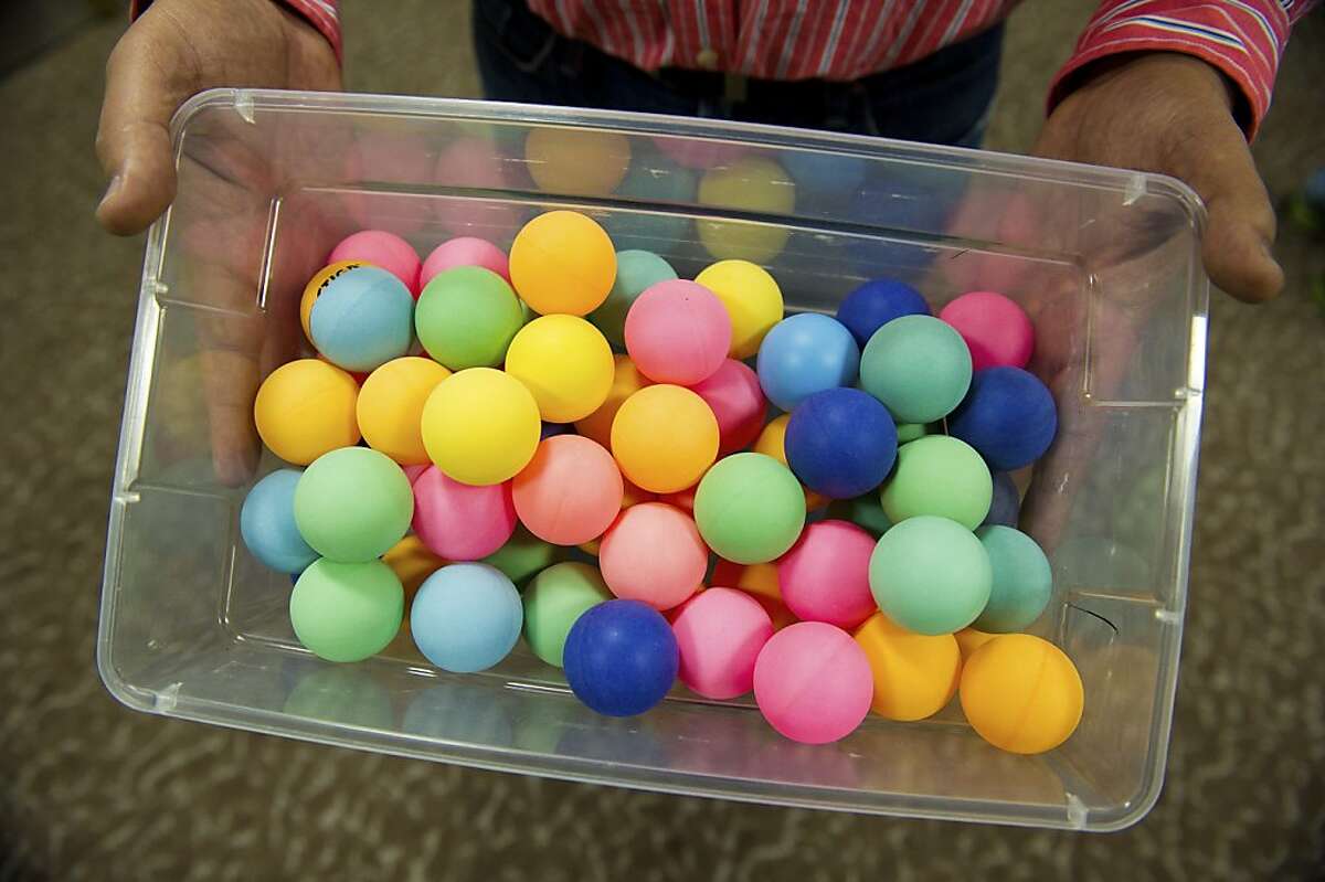 Muppeteer teaches art of making puppets