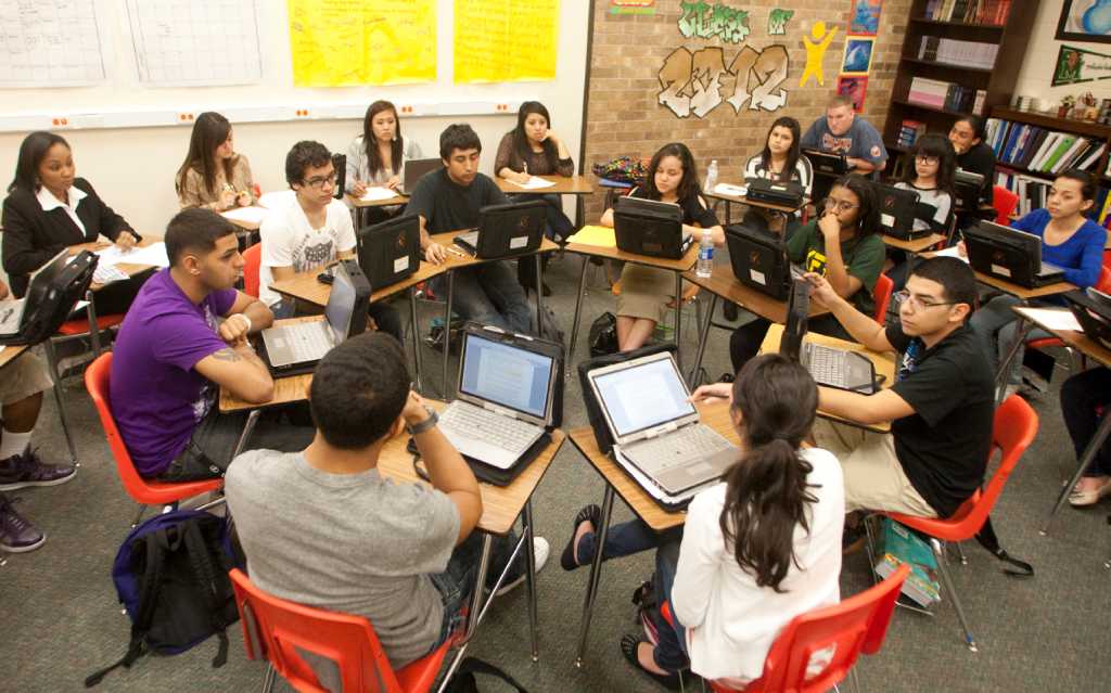 Houston schools try to boost diversity in AP courses