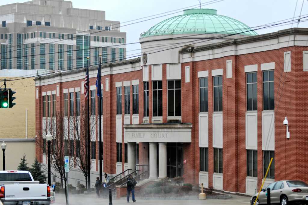 County eyes family court building
