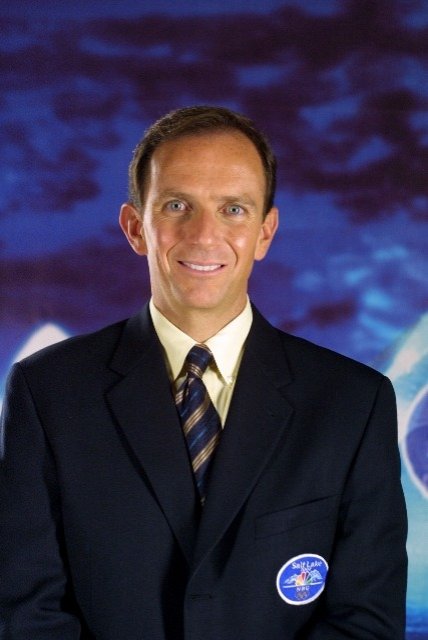 49ers voice Ted Robinson strives for perspective