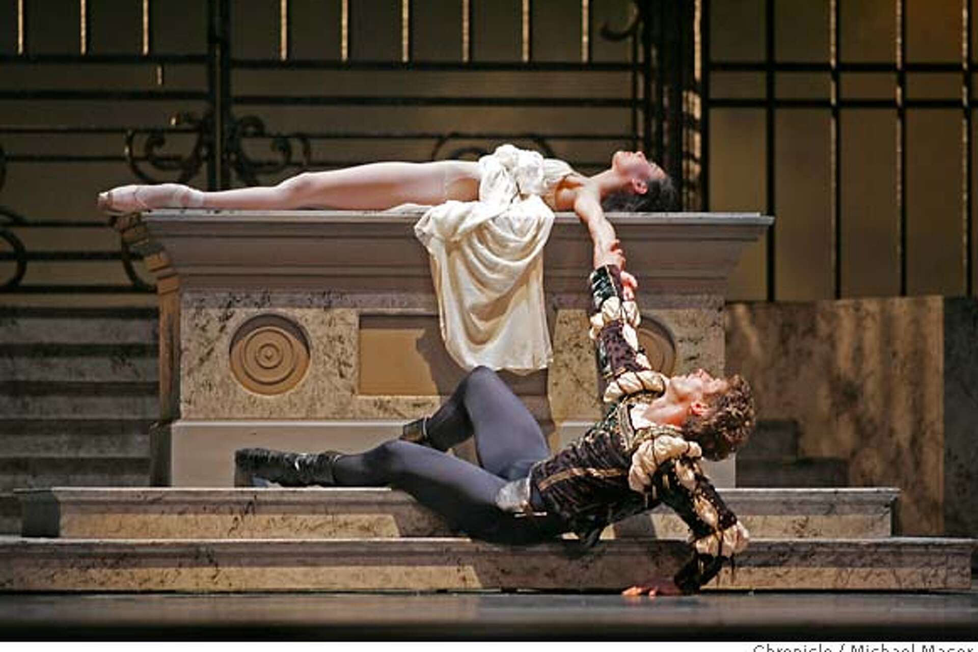 S.F. Ballet dancers rise above the flaws of middling version of 'Romeo ...