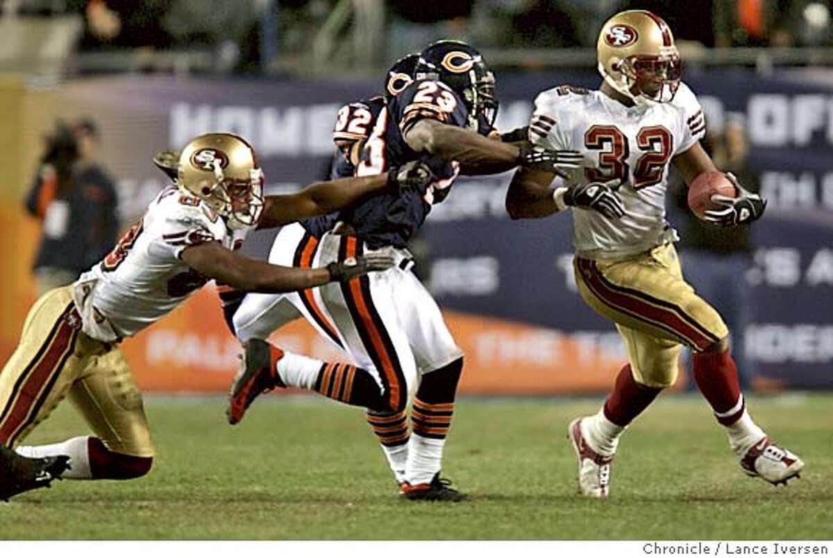 49ers Bear-ly there / Rookie QB knows enough to lift Chicago