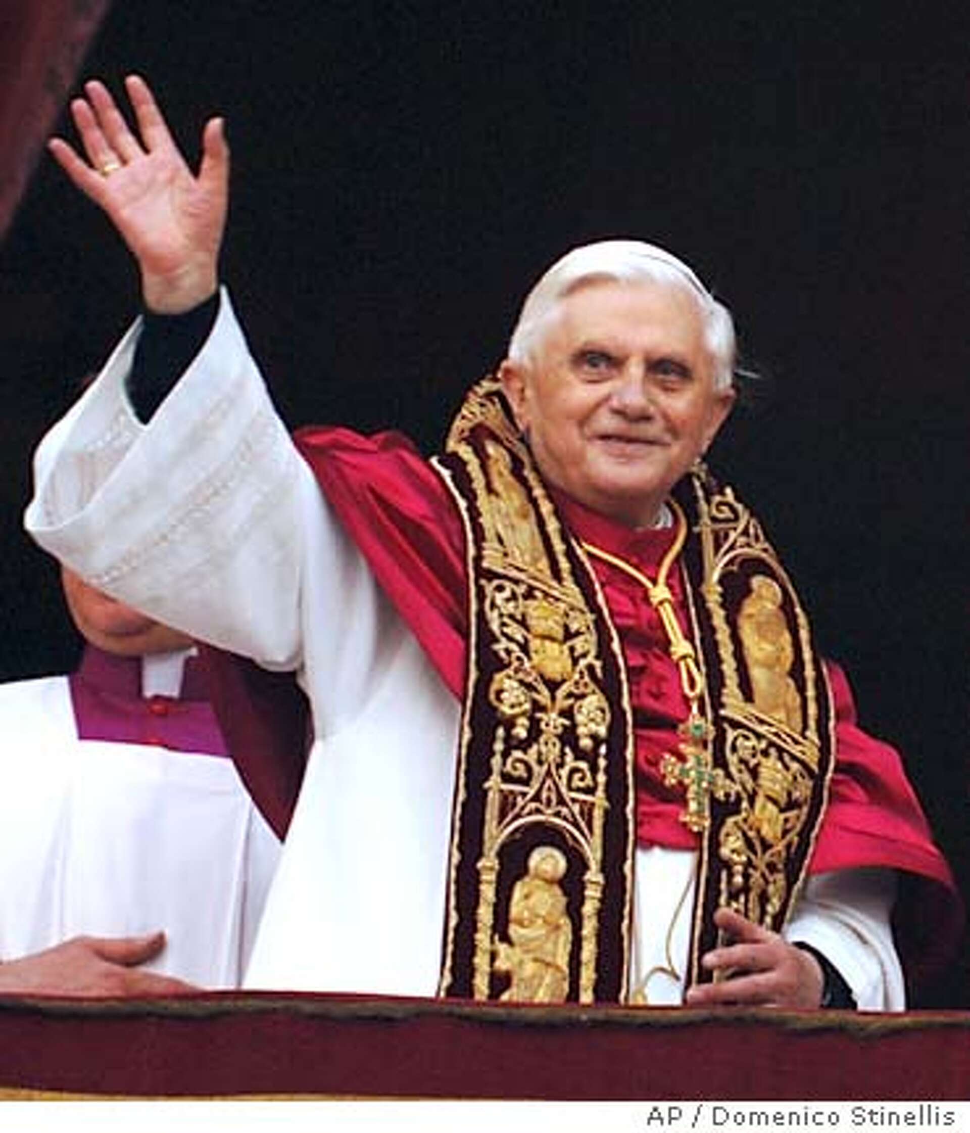 New pope calls himself 'a simple, humble worker in the vineyard of the ...