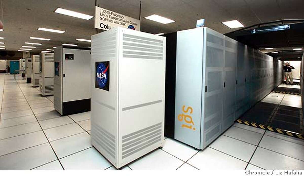 Fallen space explorers honored with superfast tribute