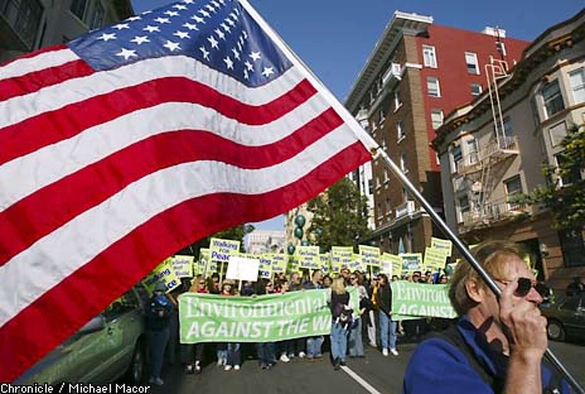 Huge protests for peace / Tens of thousands in S.F. demand Bush abandon ...