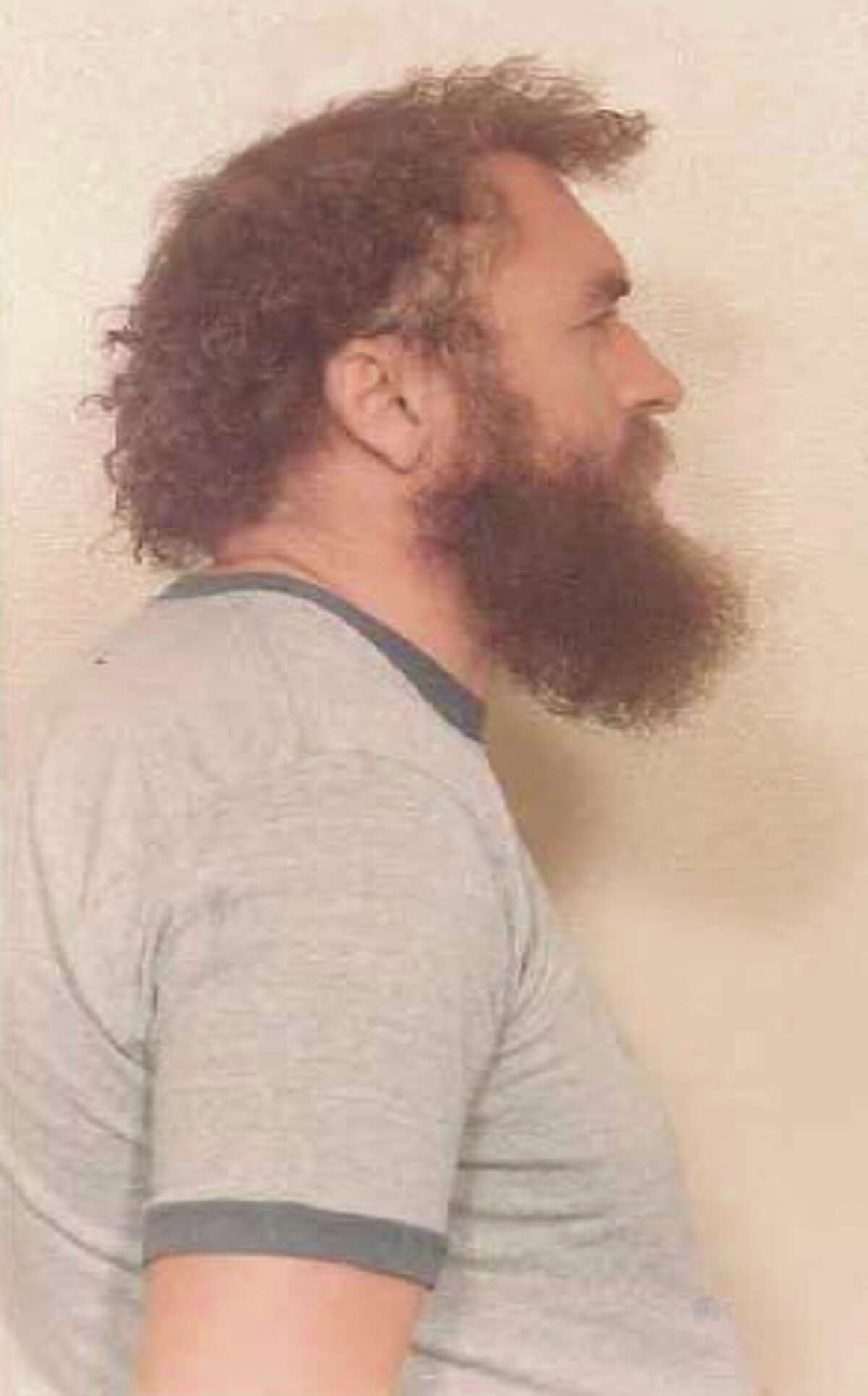 Link to ‘Candy Man’ sought in teen’s disappearance