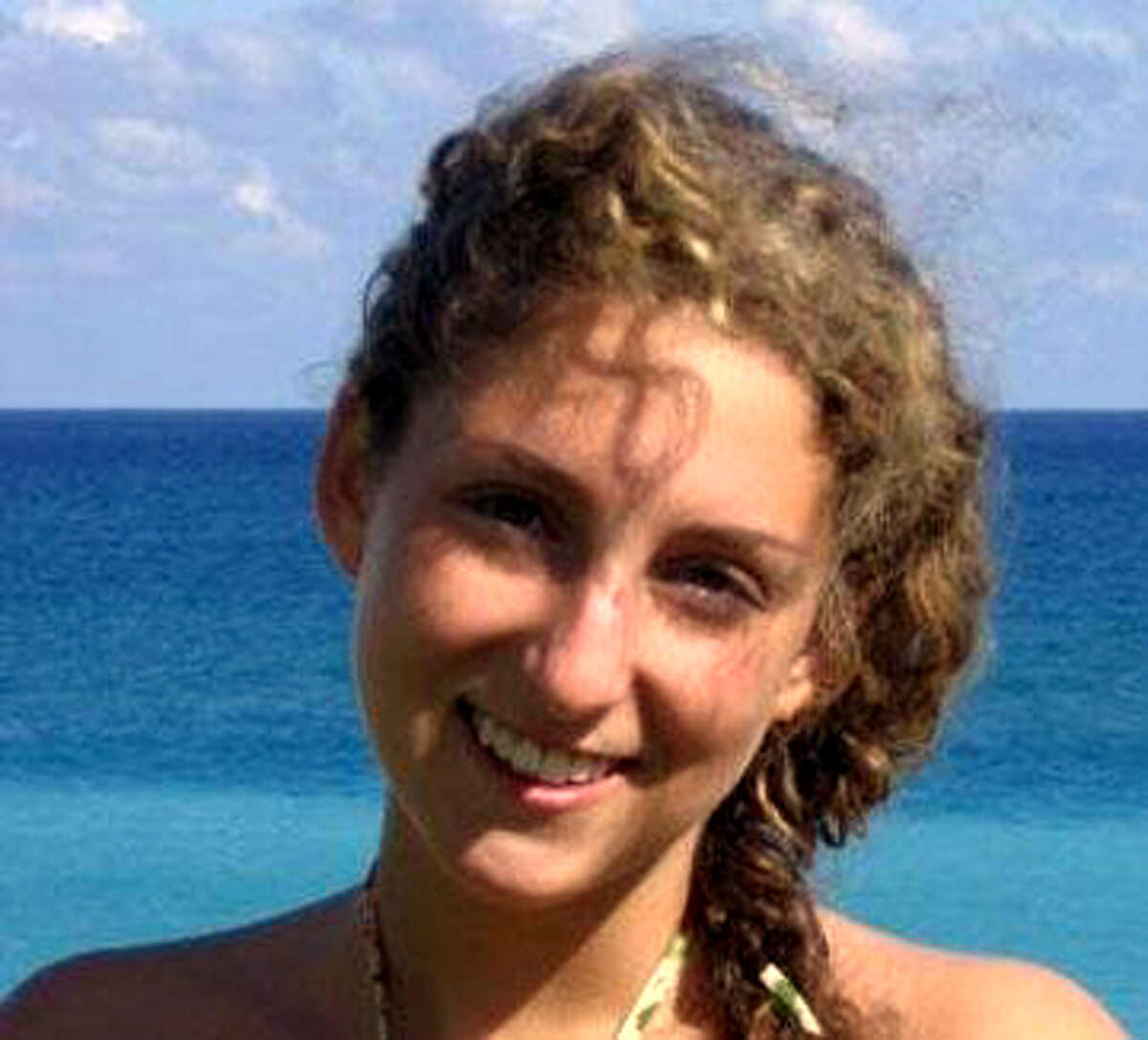 Friends mourn victims of Marist fire