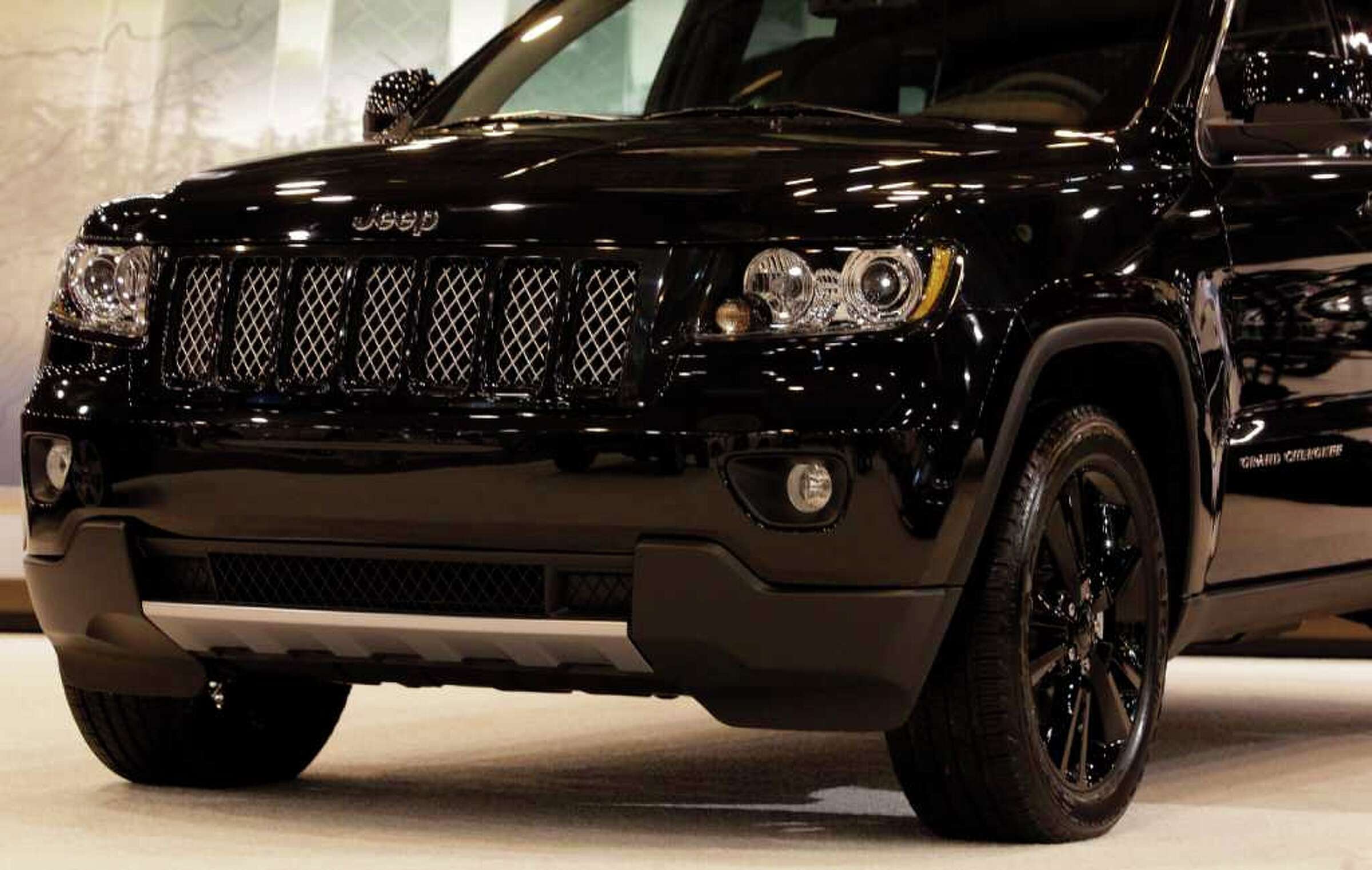 Jeep Grand Cherokee concept makes U.S. debut in Houston