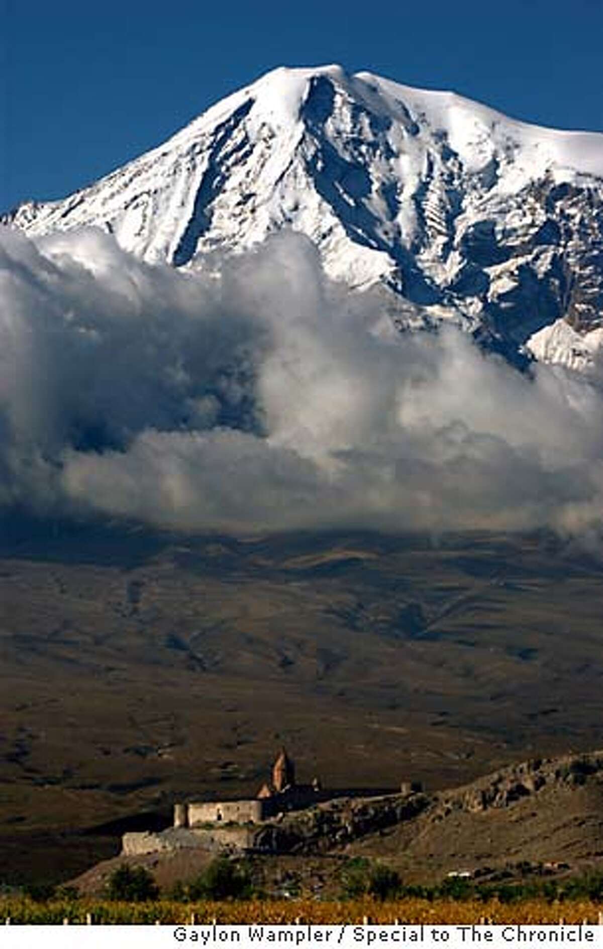 Armenia reveals ancient treasures, new life / Mountains, monasteries ...