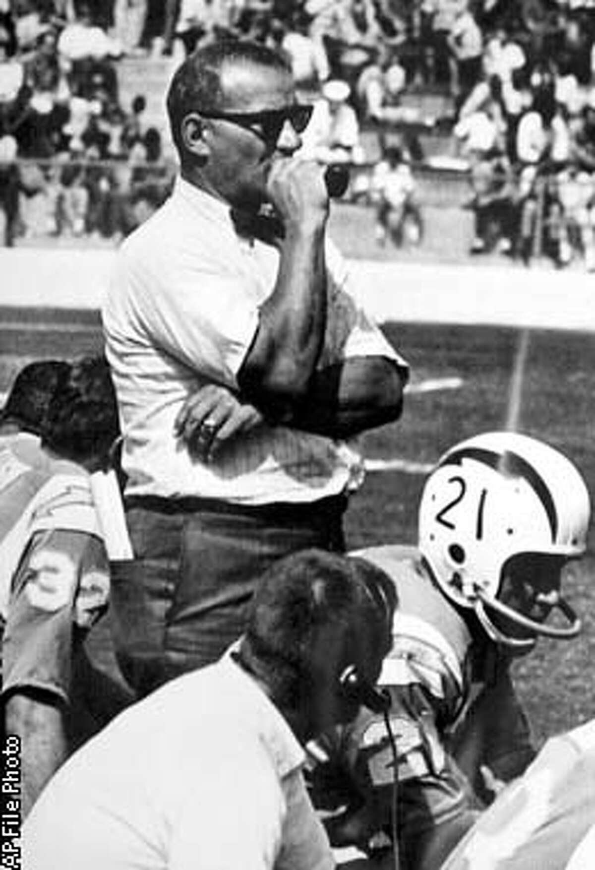 Gillman, West Coast guru, dies