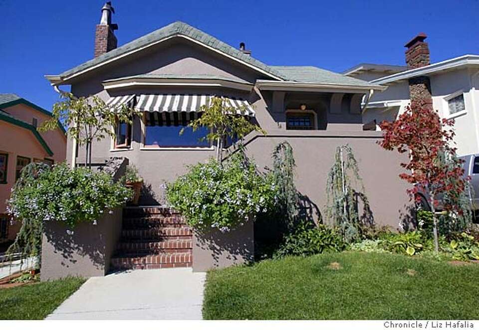 SIGNATURE STYLE / Ida McCain / Builder of bungalows / Renegade Ida ...