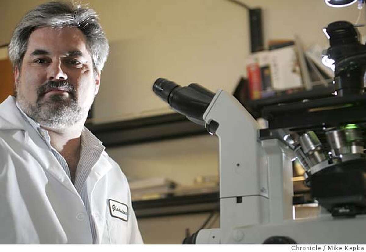 Robotic microscope: a tinker's breakthrough / Neural disease researcher ...