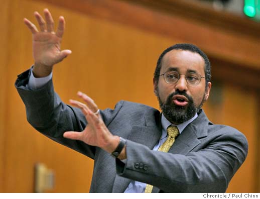 BERKELEY / Big drive for funds at Boalt