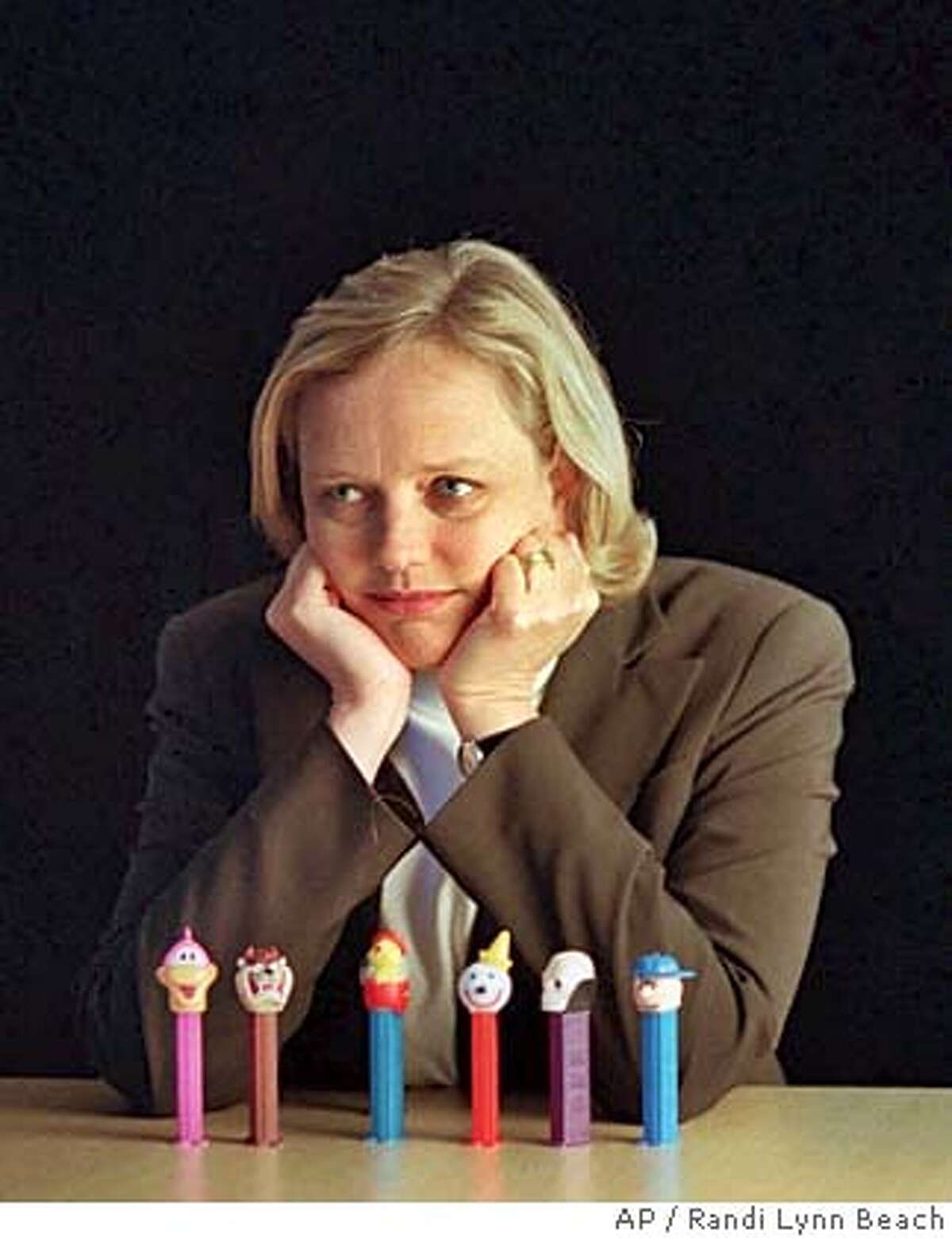 EBay CEO to stay put / Whitman says thanks but no thanks to Walt Disney Co.