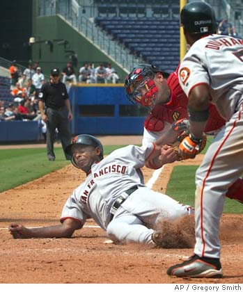 Pitching fails Giants once again / Another early exit for starter as ...