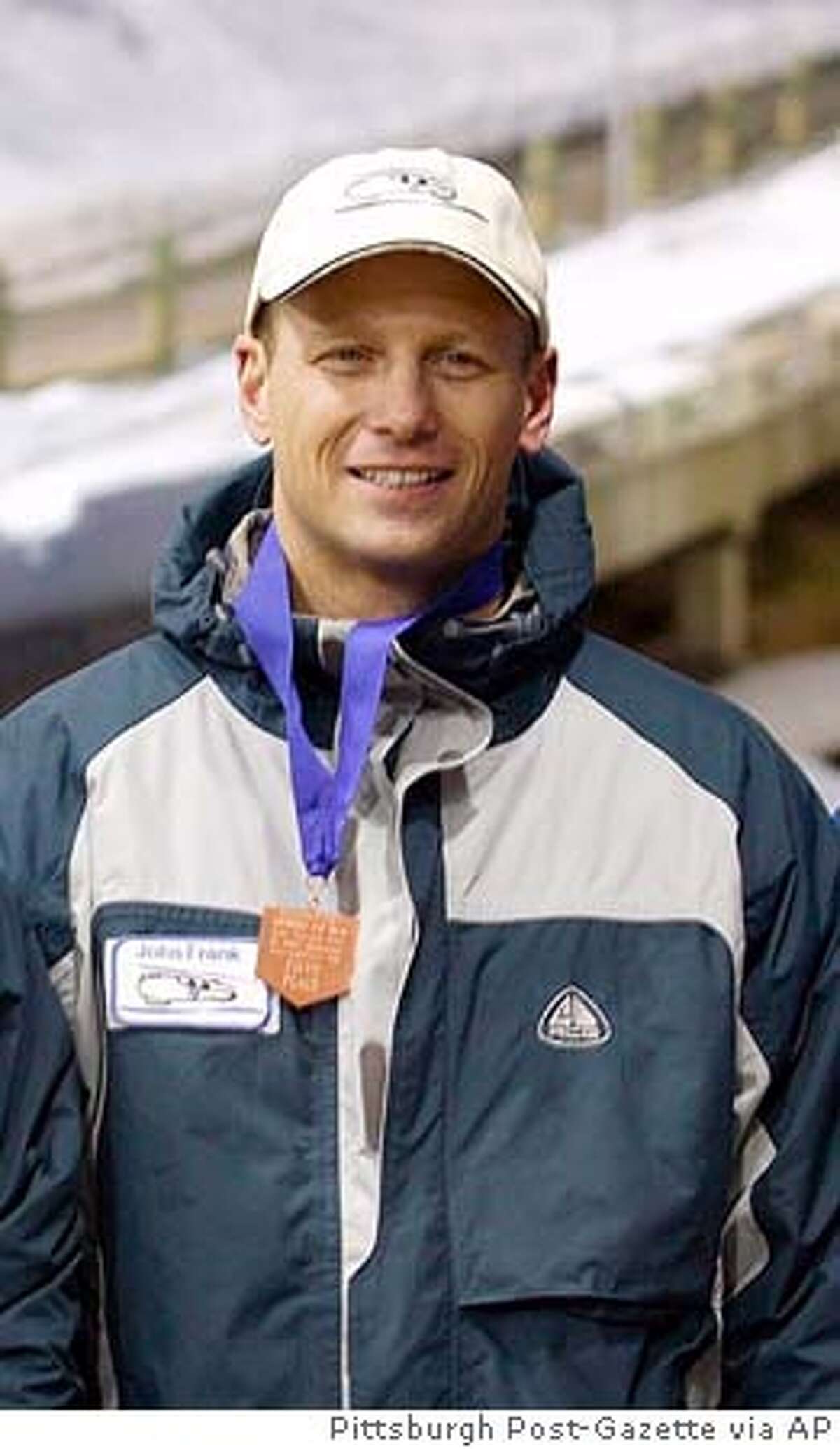 Ex-49er is one of 'Frozen Chosen' / Tight end Frank's epiphany leads to ...