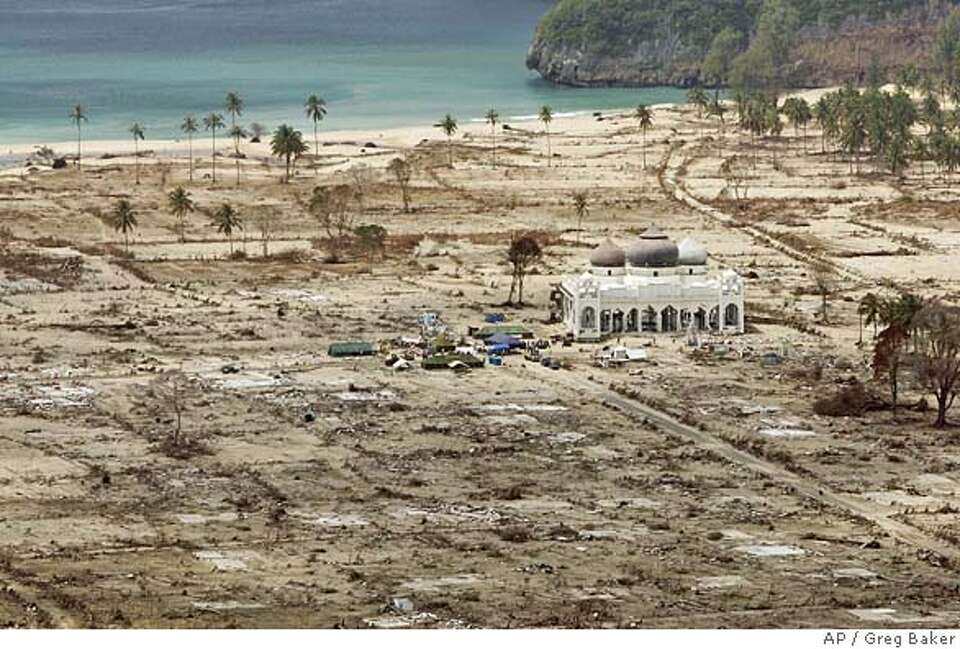 Scientists find tsunami produced 90-foot wave