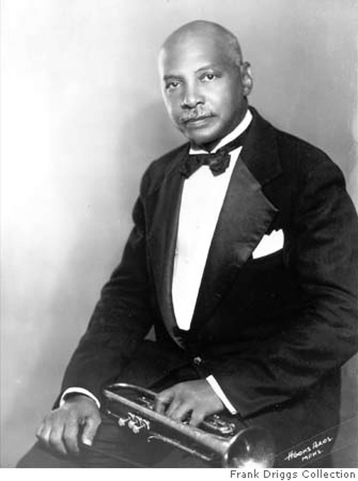 Muslim roots of the blues / The music of famous American blues singers ...