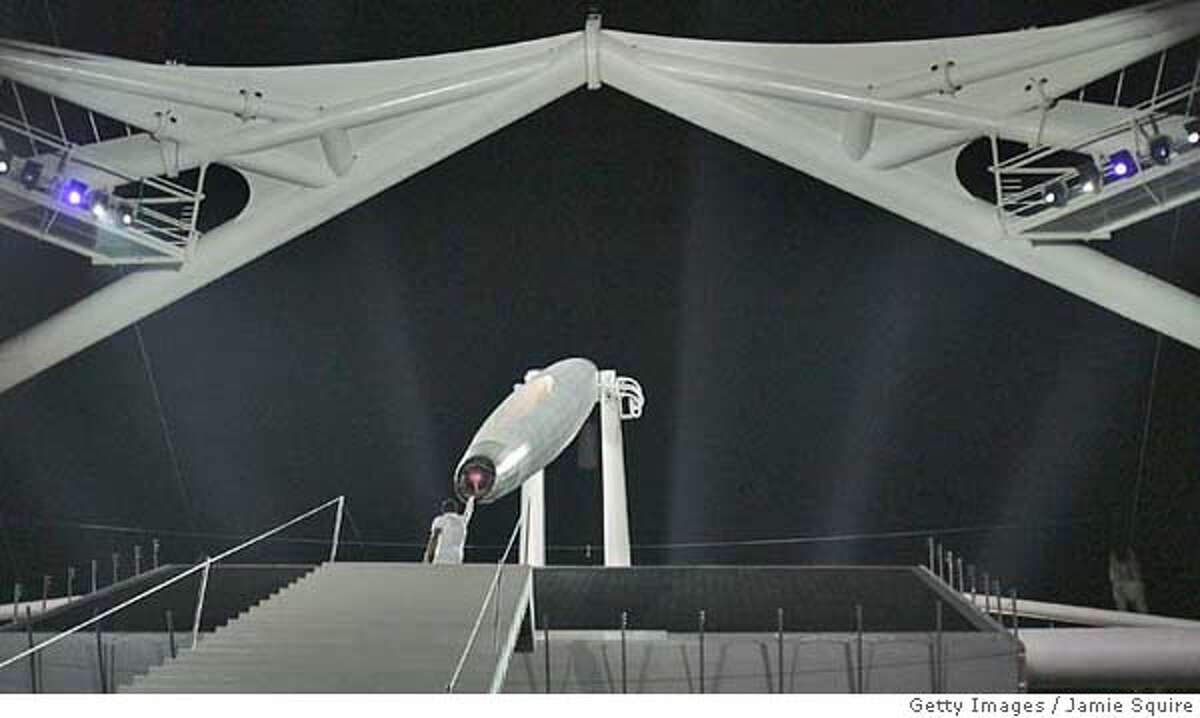 ATHENS GAMES: Opening Ceremonies / Flame lights a Greek revival