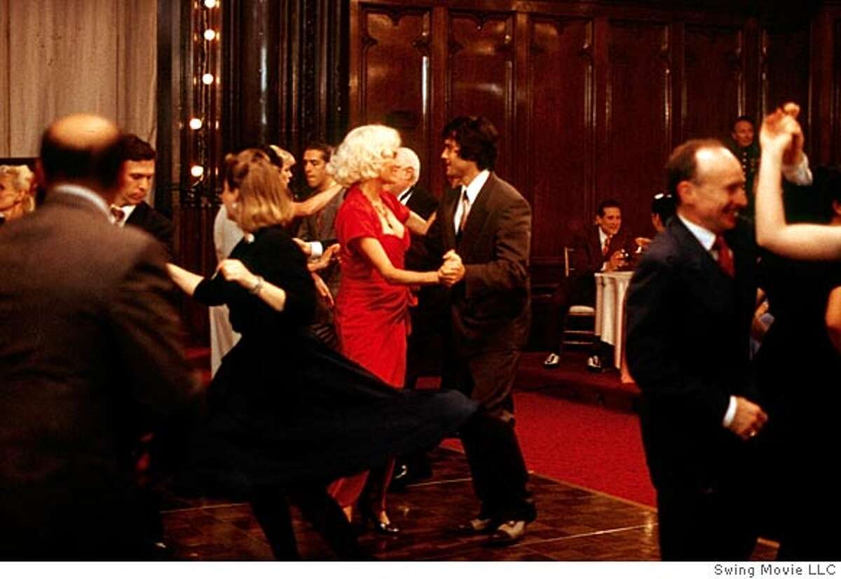 THE ARTS / New Bay Area movie puts dance back in the swing