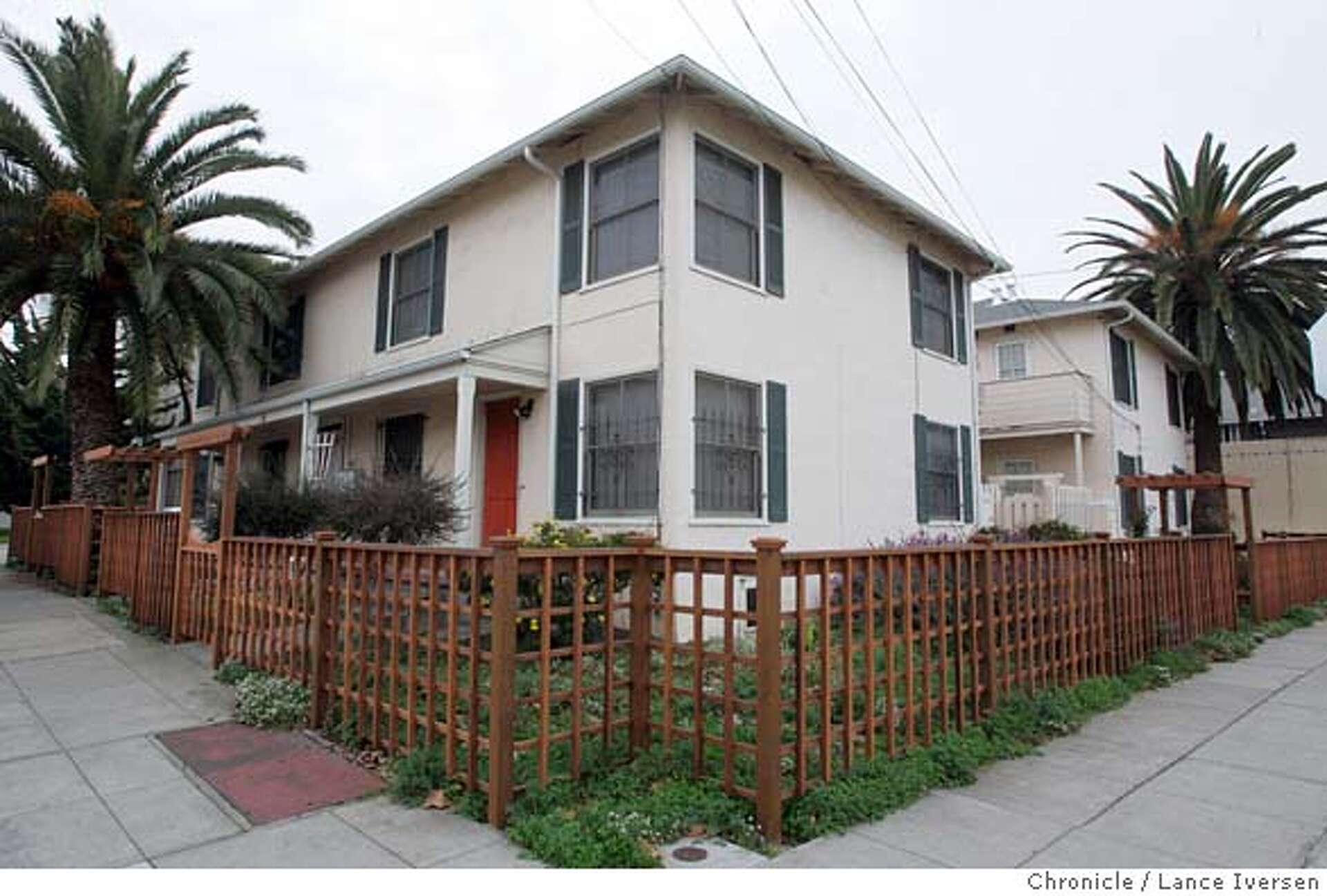 The art of fence building / A good design can, paradoxically, draw ...