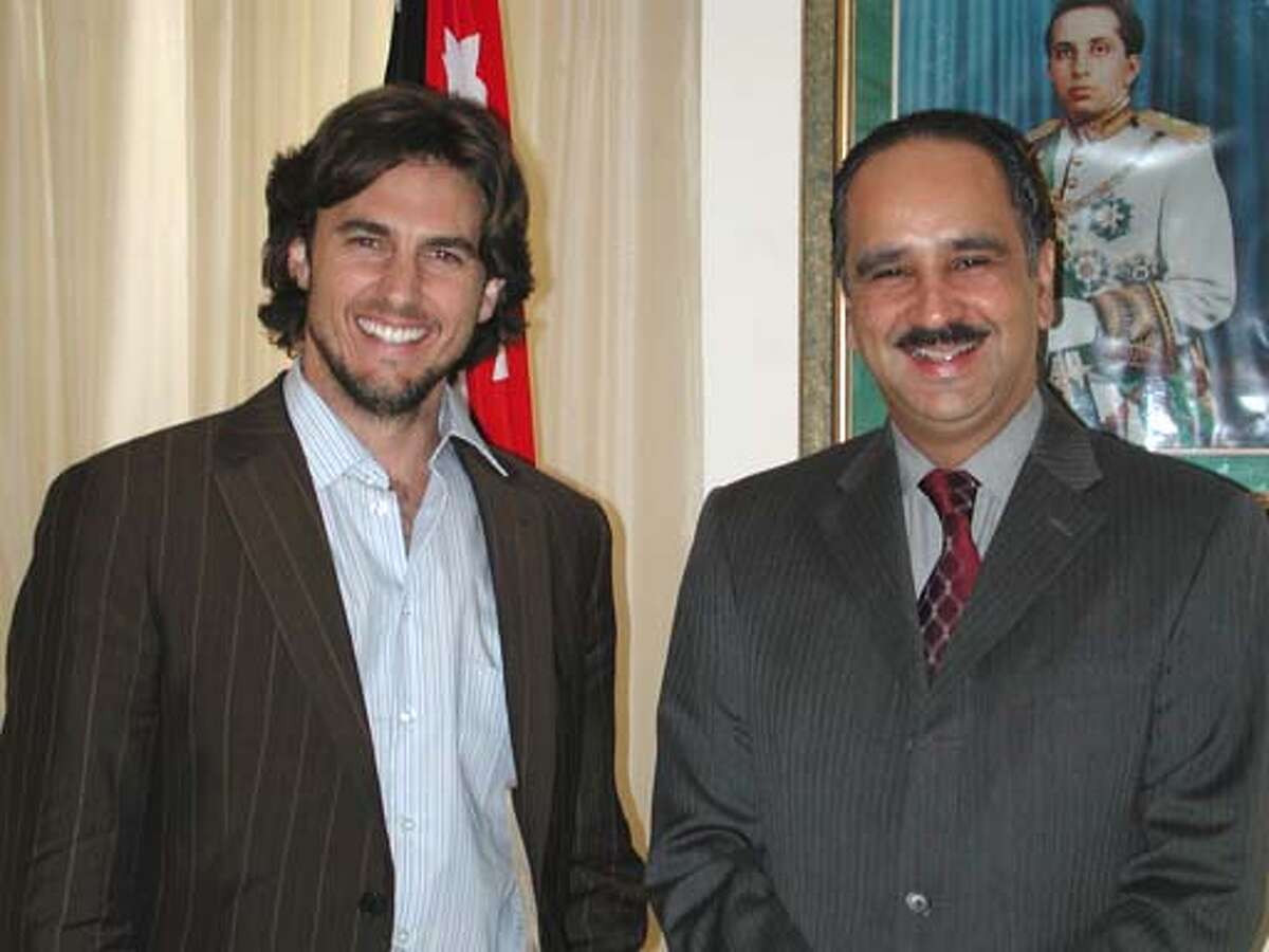 Ex-Marine's movie lets Iraqis tell their own tale