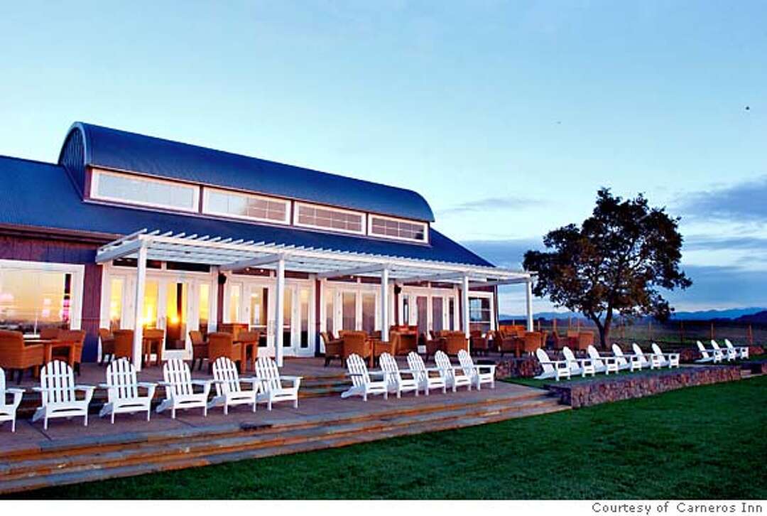 Carneros Reinvented / A resort-and-luxury-home hybrid built with Old ...