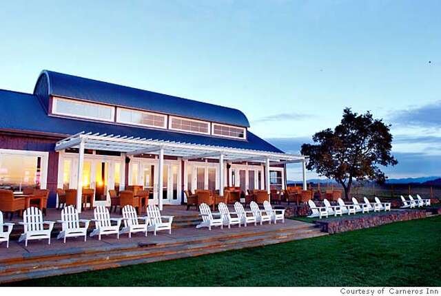 Carneros Reinvented / A resort-and-luxury-home hybrid built with Old ...