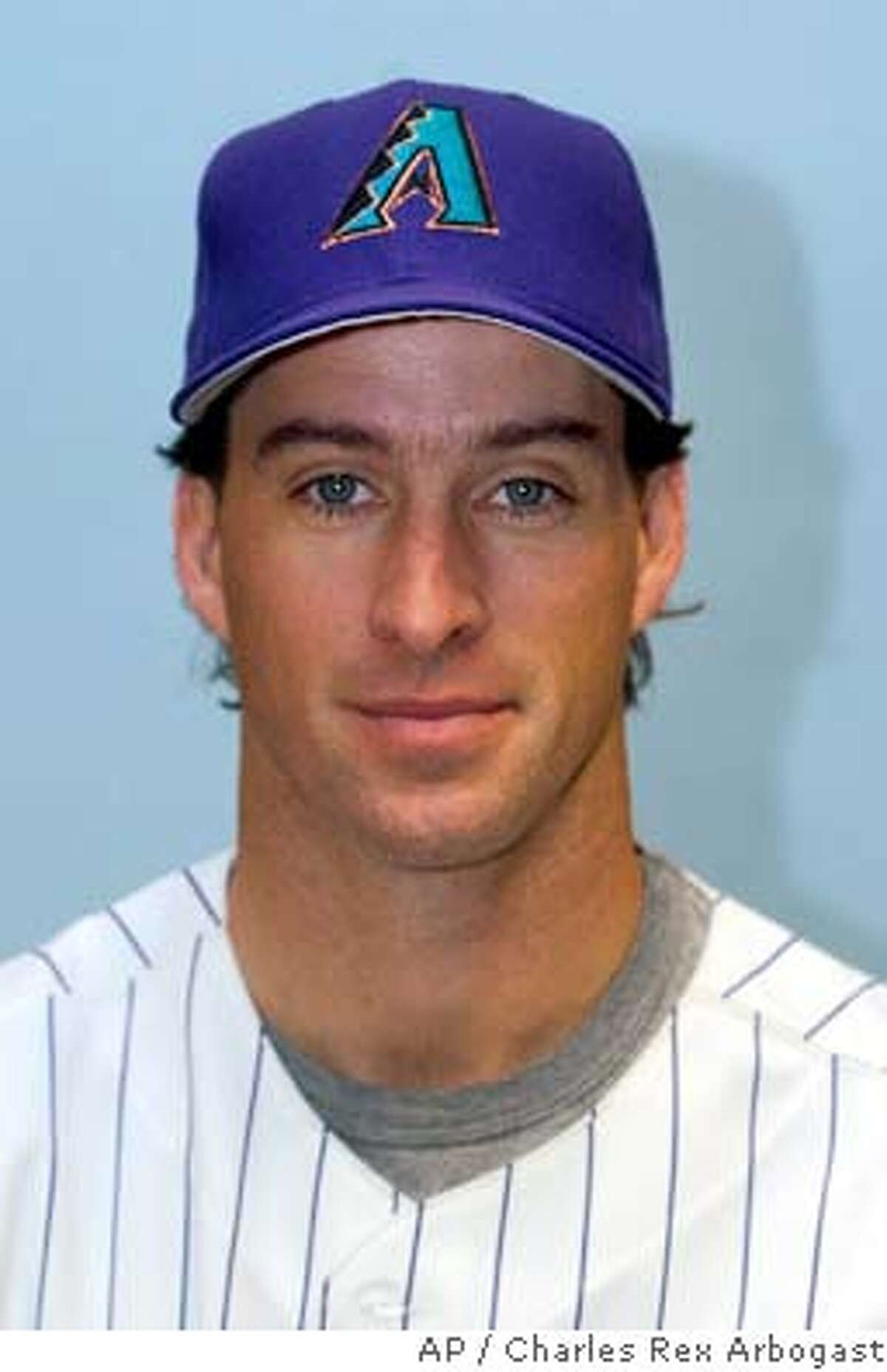 Cubs acquire Nomar for Cabrera, Mientkiewicz / Johnson stays with Arizona