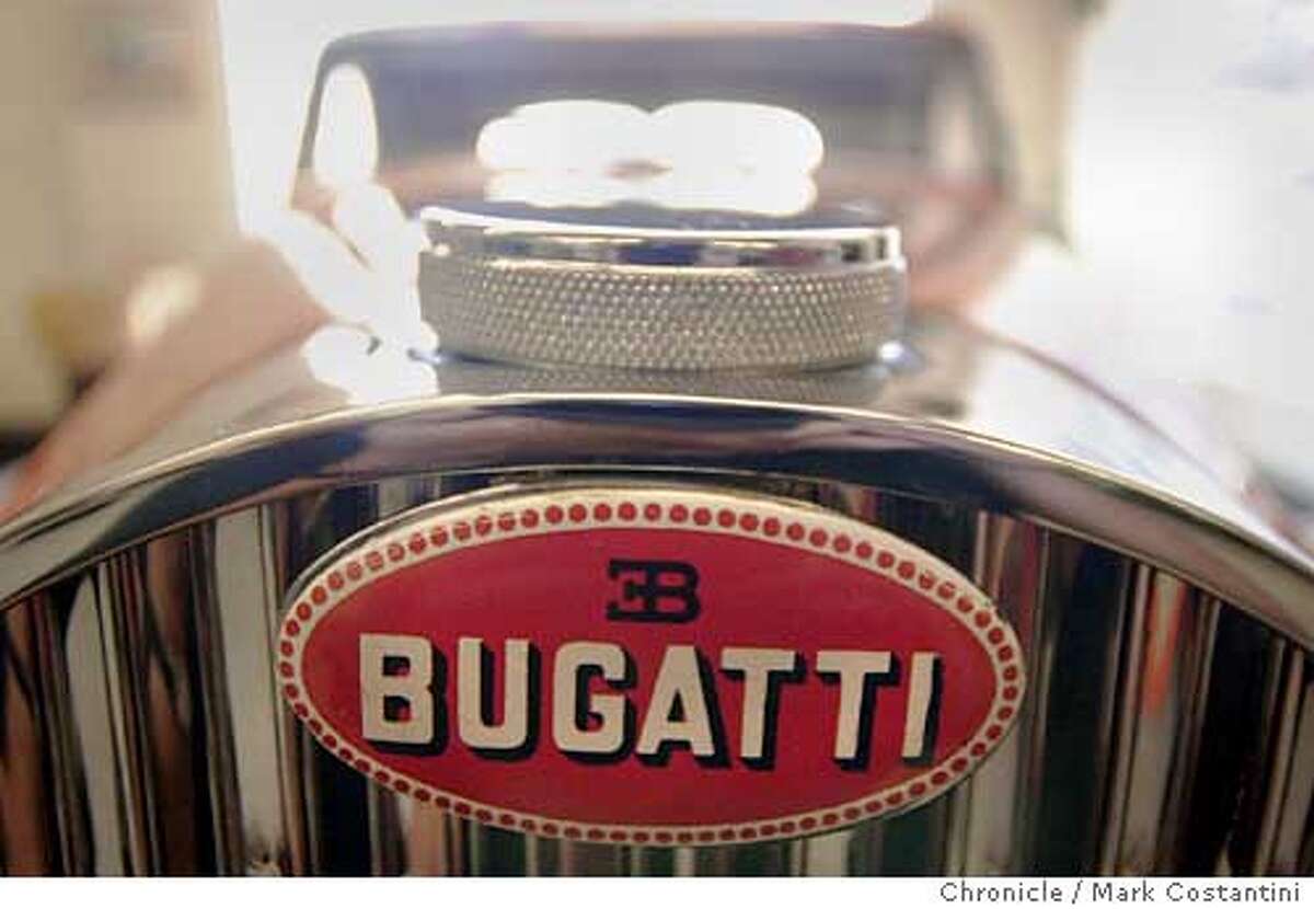 Beauty, poise -- engines / Classy, gleaming cars go tire to tire in the ...