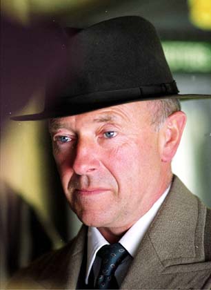 A detective probes murder in war-torn Britain / PBS brings the ...