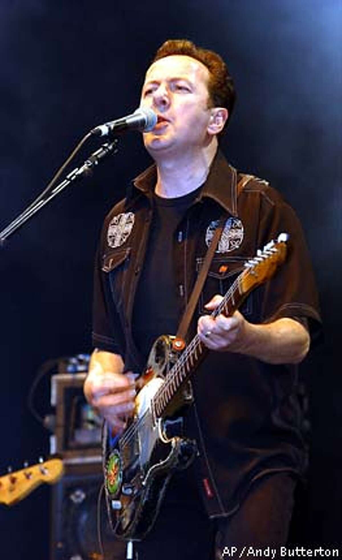 JOE STRUMMER: 1952-2002 / Clash's voice of punk silenced / Angry ...